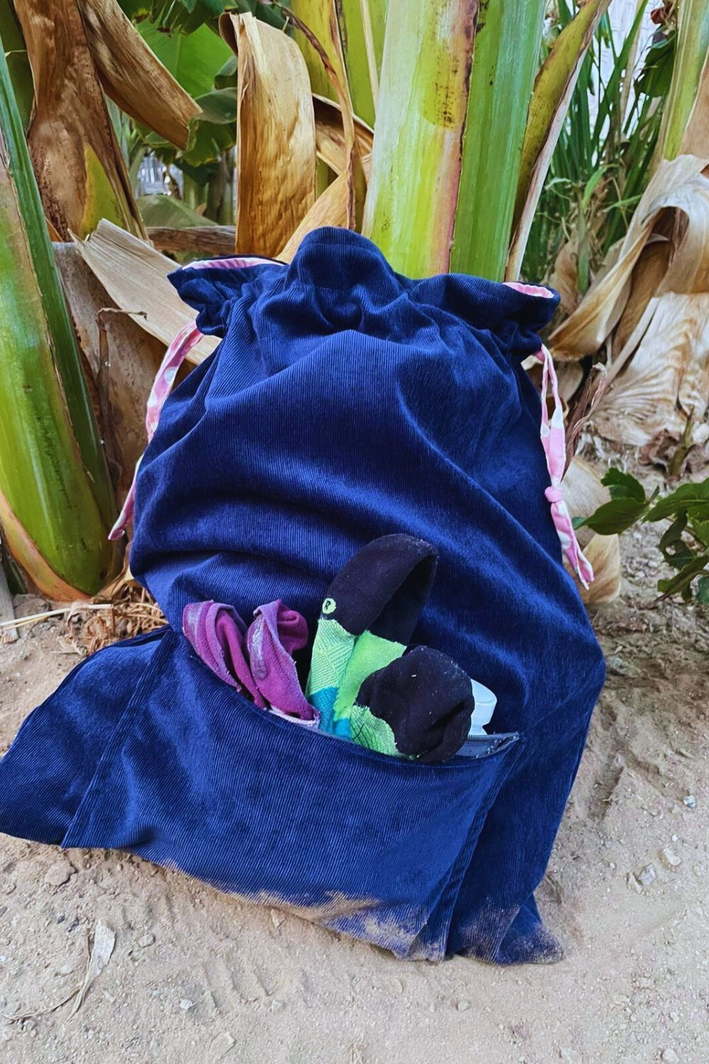 How To Make A Shoe Bag With A Pocket - Doors And Floors