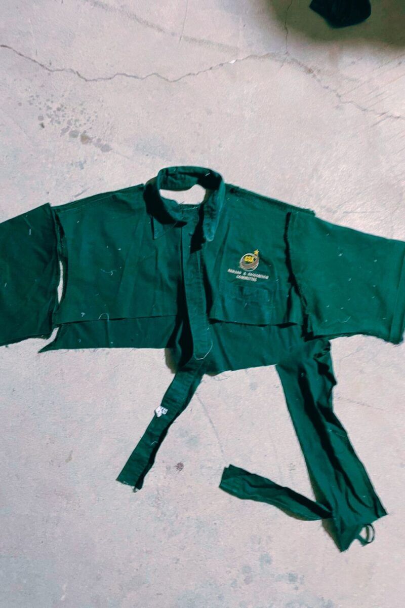How To Make The Ultimate Upcycled Button-Up, Puffy Sleeve Top - Doors ...